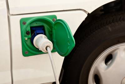 Plug-in Hybrids – What Are They and How Do They Work | Treeliving